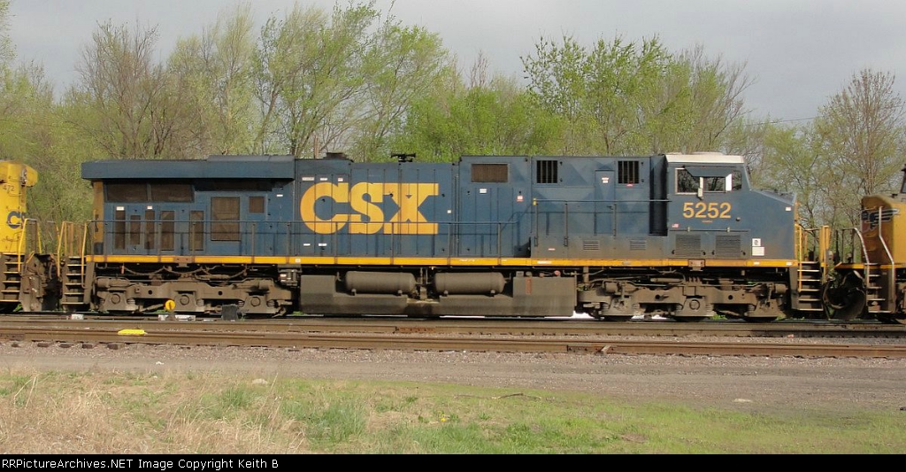 CSX 5252